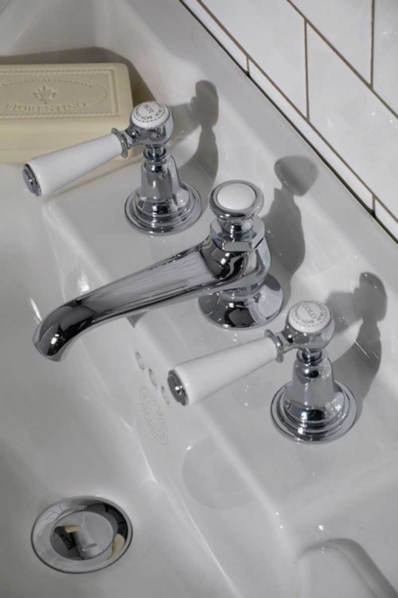Chrome Finish - White Lever 3 Hole Basin Mixer Tap C/W Pop Up Waste Chrome